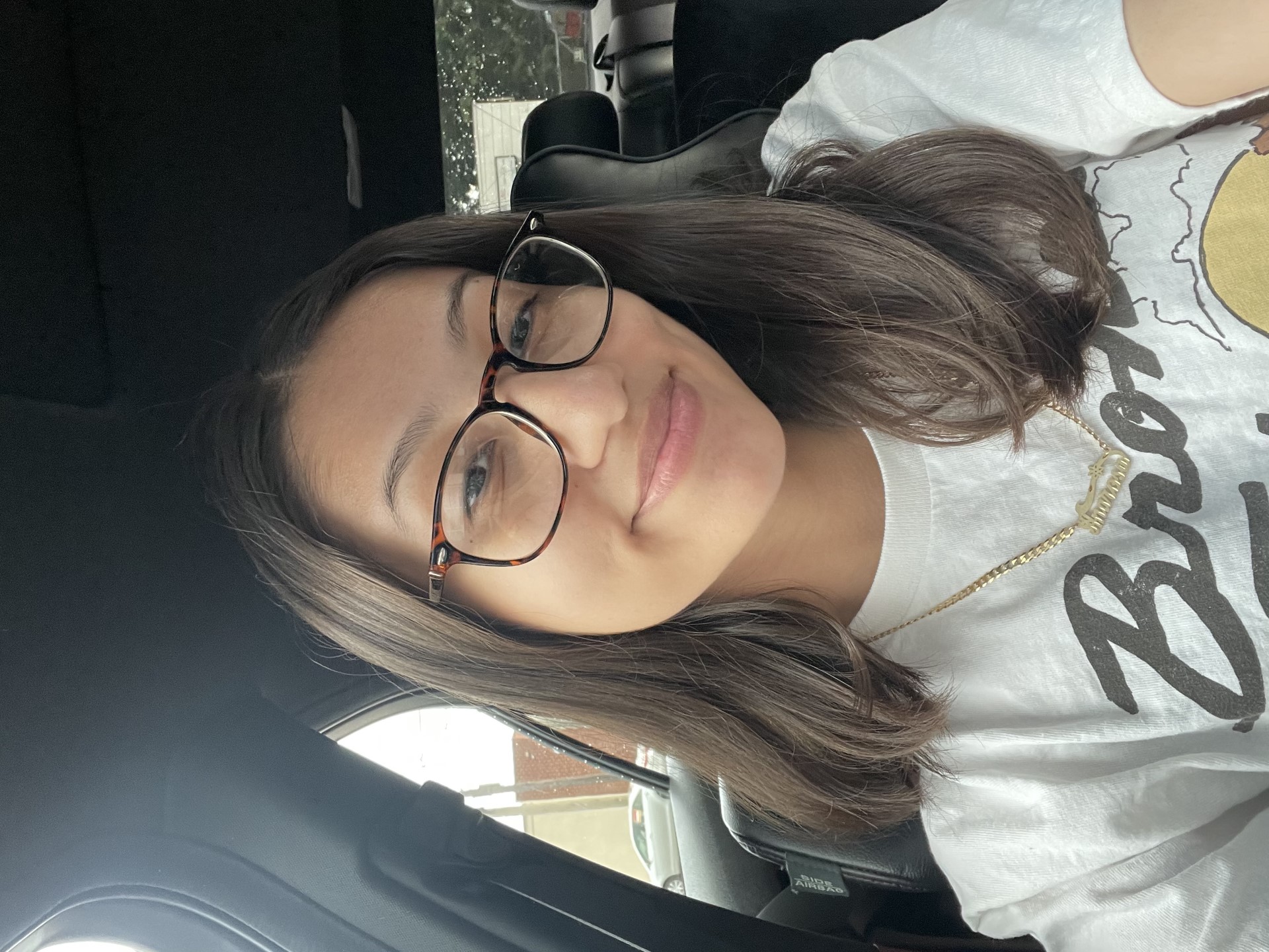 Jessica Lippold's Instagram, Twitter & Facebook on IDCrawl